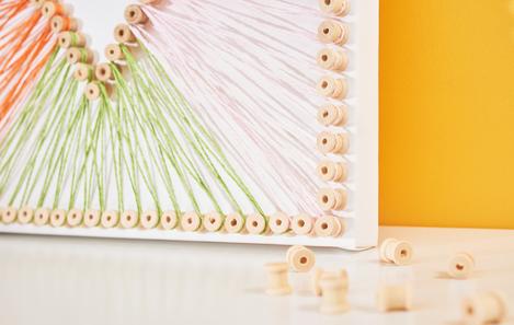 Tableau cœur en fil tendu ou « string art » - VBS Hobby